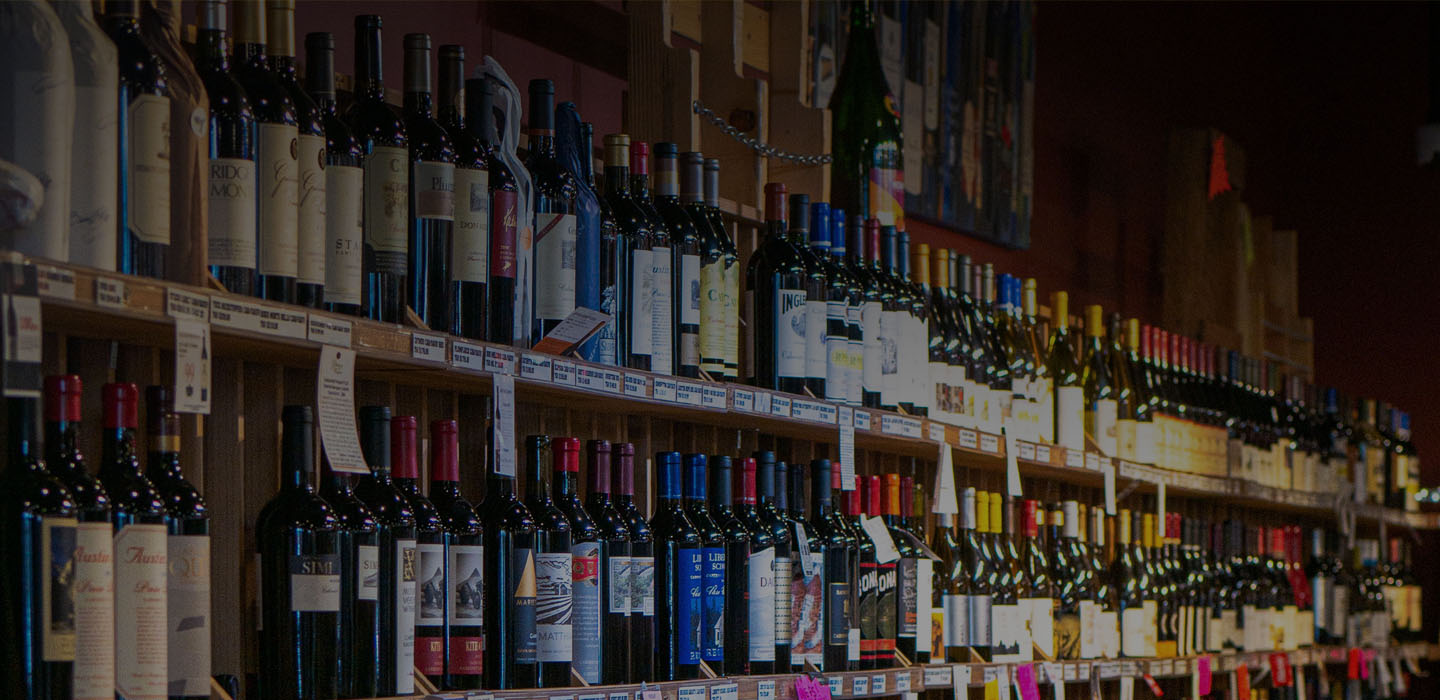 De Pere & Green Bay, WI | Liquor Store| Wine Cellar